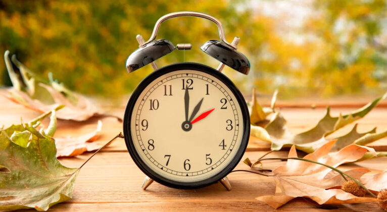Time to Decide: Standard Time vs. Daylight Saving | Community Magazine
